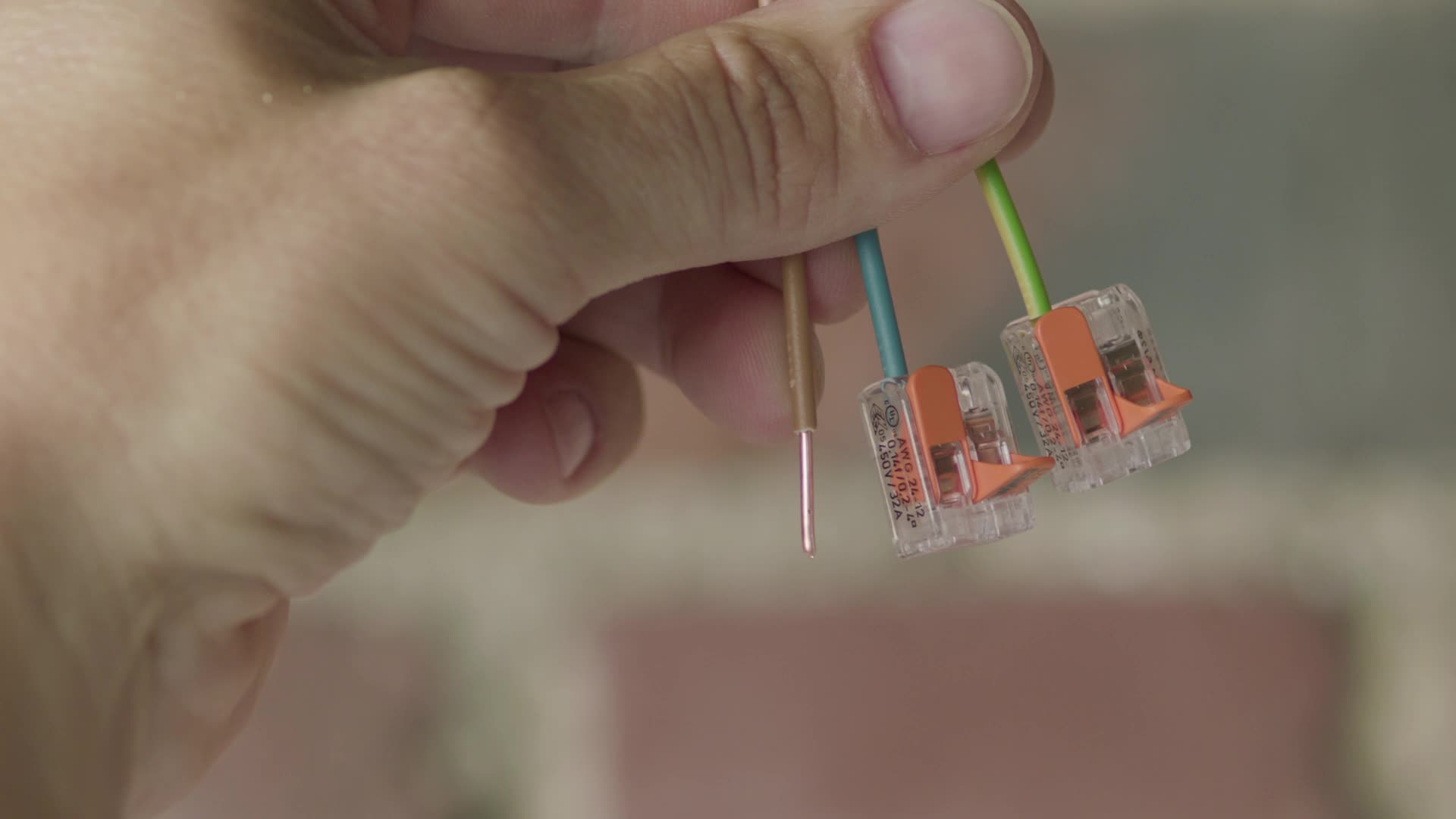 221 Series Lever-Nuts® | WAGO USA